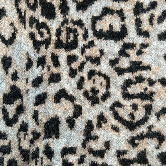 Zara | Sweaters | Nwt Zara Cropped Leopard Print Sweater S | Poshmark